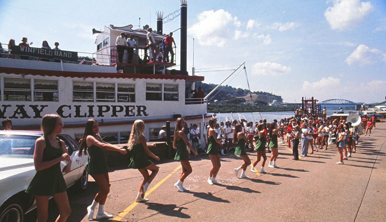 Charleston Sternwheel Regatta - Ya Gotta Regatta!